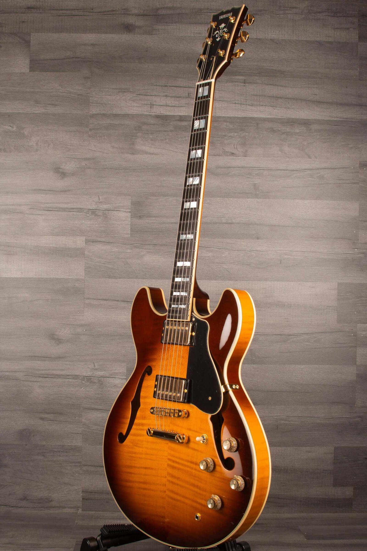 Yamaha SA2200 Semi Hollow Electric Guitar in Violin Sunburst