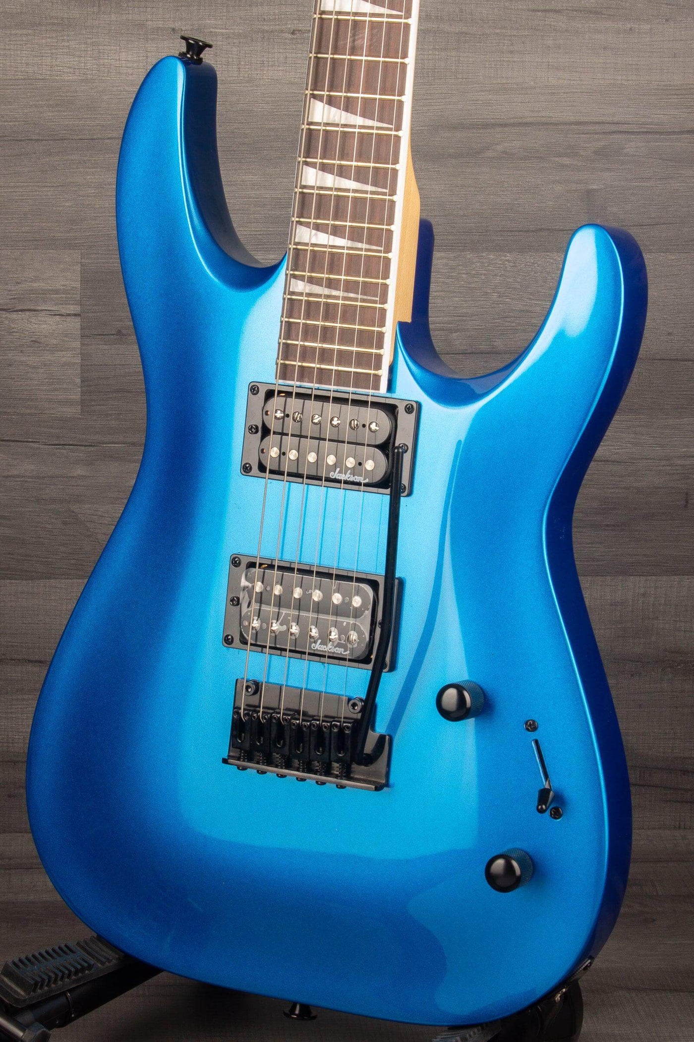 Jackson - JS Series Dinky Arch Top JS22 DKA - Metallic Blue | – MusicStreet