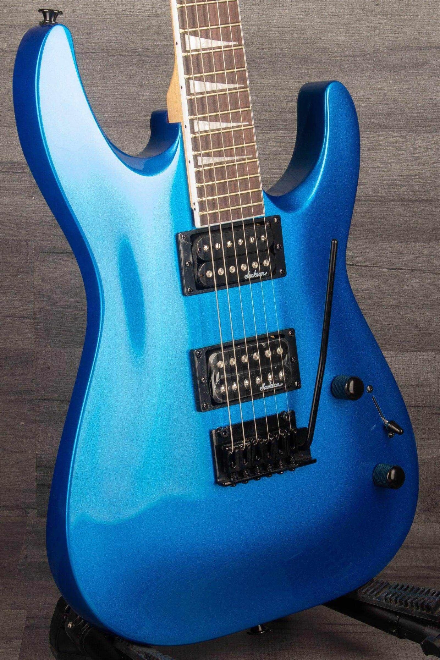 Jackson - JS Series Dinky Arch Top JS22 DKA - Metallic Blue | – MusicStreet