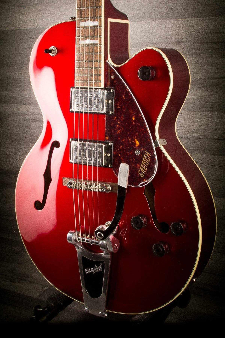 Gretsch G2420T Streamliner Hollow Body With Bigsby, Candy Apple Red