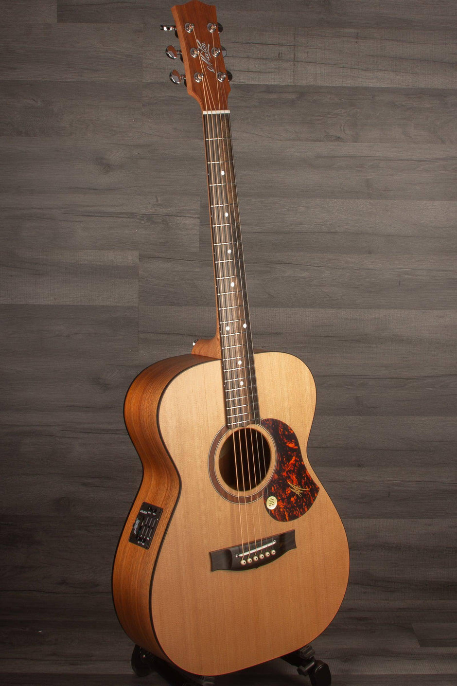 Maton SRS808 Acoustic Guitar With AP5 Pro Pickup System