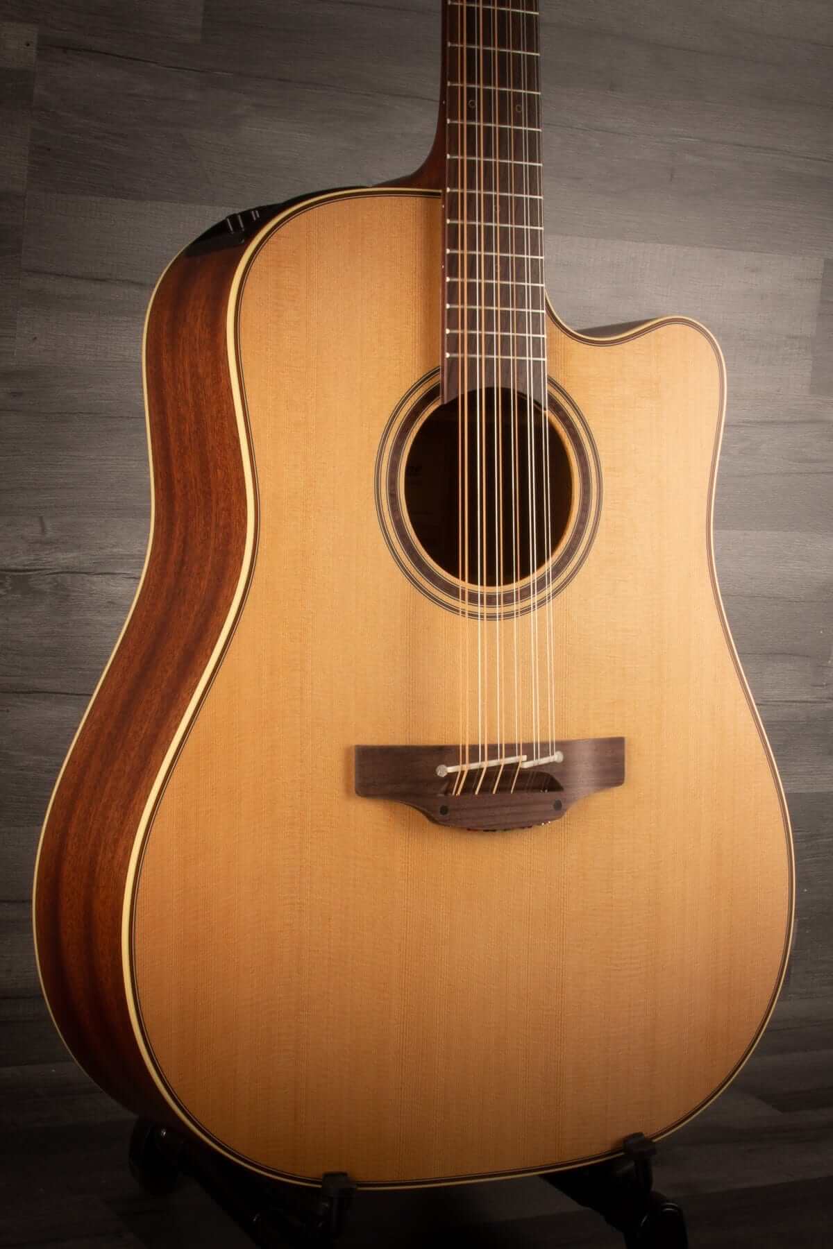Takamine P3DC-12 | Musicstreet guitar shop